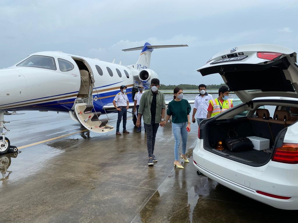 PHOTOS - Nayanthara spotted with Boyfriend in a Private Jet