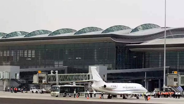 List of world s 10 busiest airports.. ? Only one Indian cit