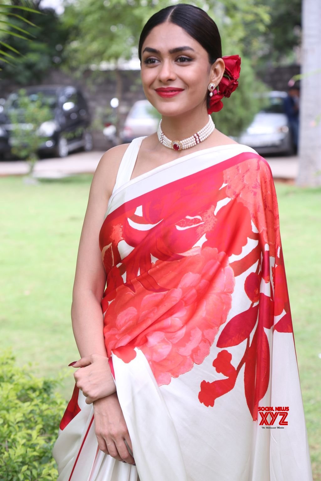 How beautiful did Mrinal Thakur look on the silver screen a