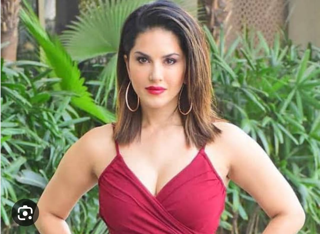 Mahesh Bhatt offered Jism 2 to Sunny Leone during Bigg Bo