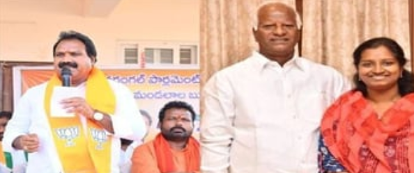 Friends Turned Foes: Aruri vs. Kadiam?