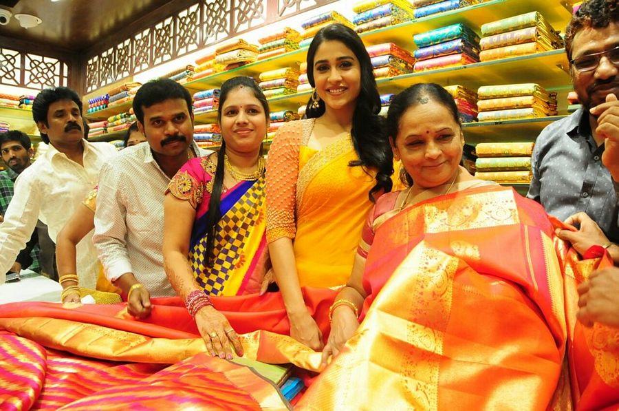 Actress Regina Inaugurates MGR Shopping Mall At Tirupati