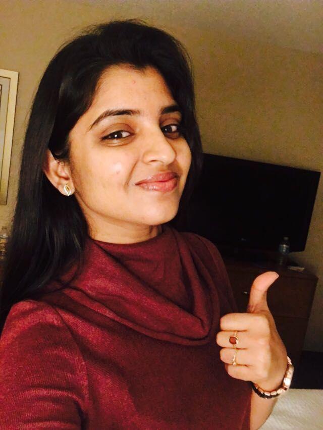 Telugu TV Anchor Shyamala Rare & UNseened Photos