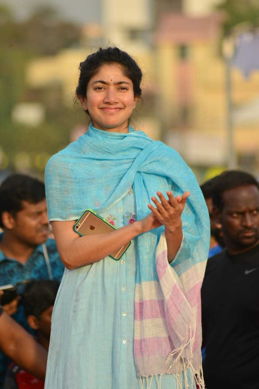 Actress Sai Pallavi Cute Candid Images