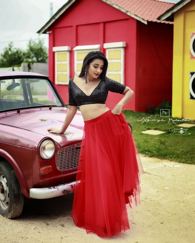 Bhanu Shree Hot Photos Shoot