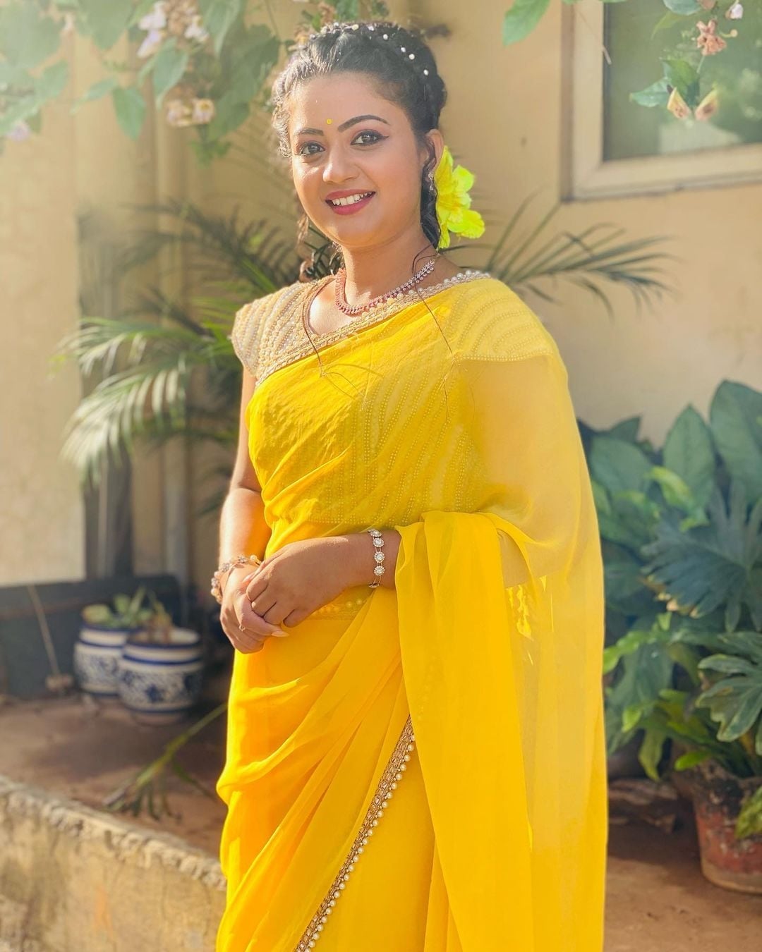 Gomathi Priya latest Photos