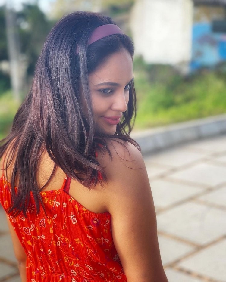 Nandita Swetha New Photos Collection