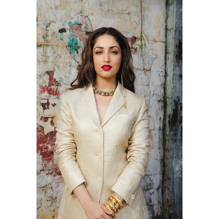 Actress Yami Gautam Photo Gallery