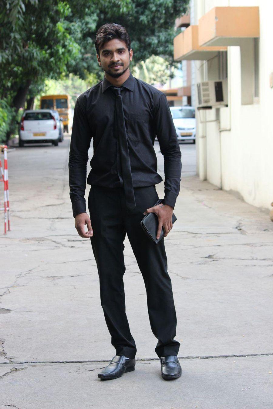Actor Dhileepan Pugazhendhi Latest Stills