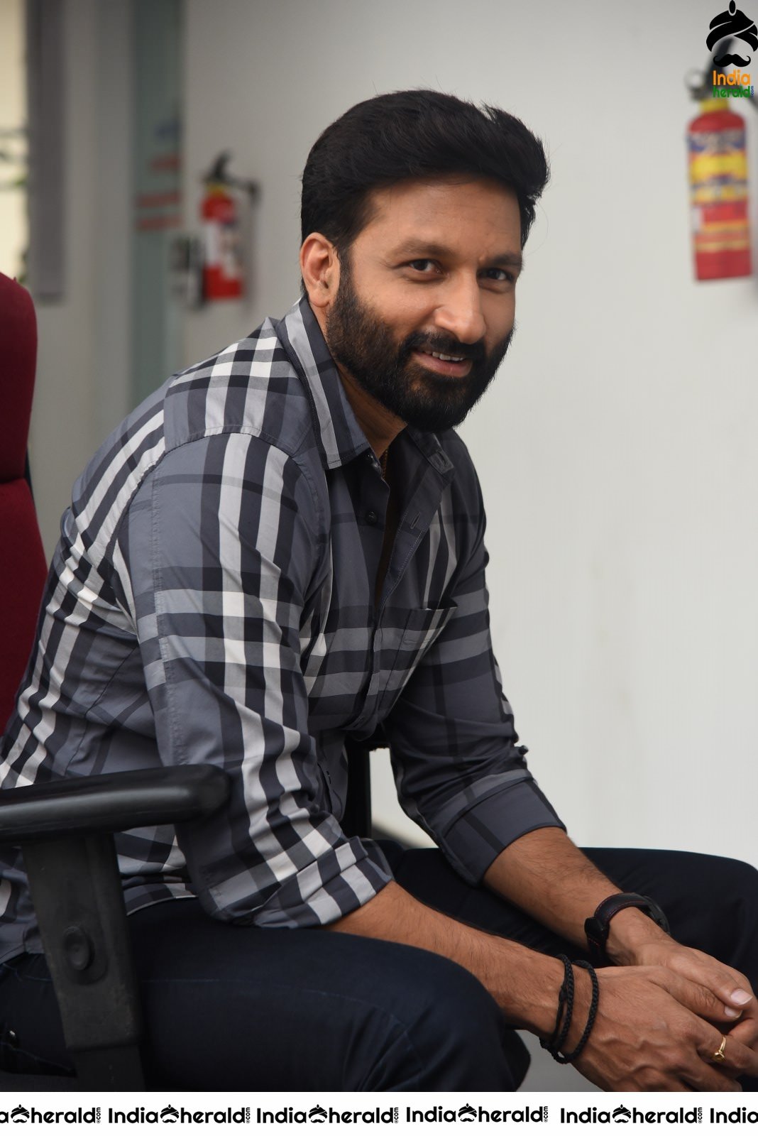 Actor Gopichand Latest Interview Stills Set 2