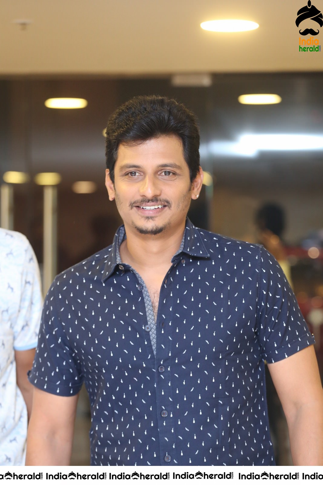 Actor Jiiva Latest Stills from Stalin Andarivaadu movie int