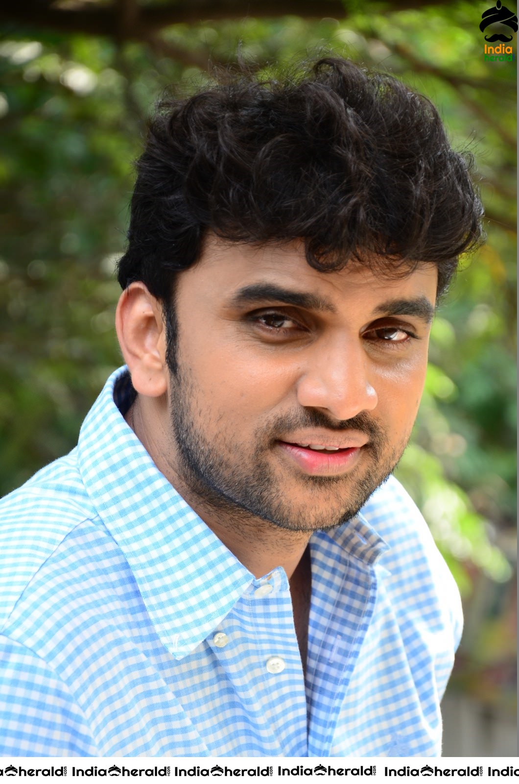 Actor Rakesh Varre Interview Stills Set 4