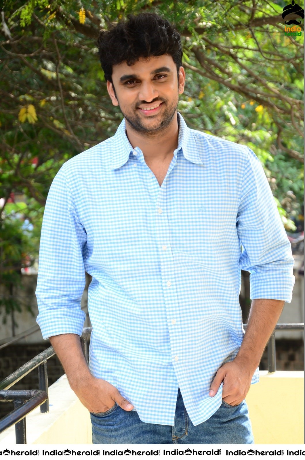 Actor Rakesh Varre Interview Stills Set 4