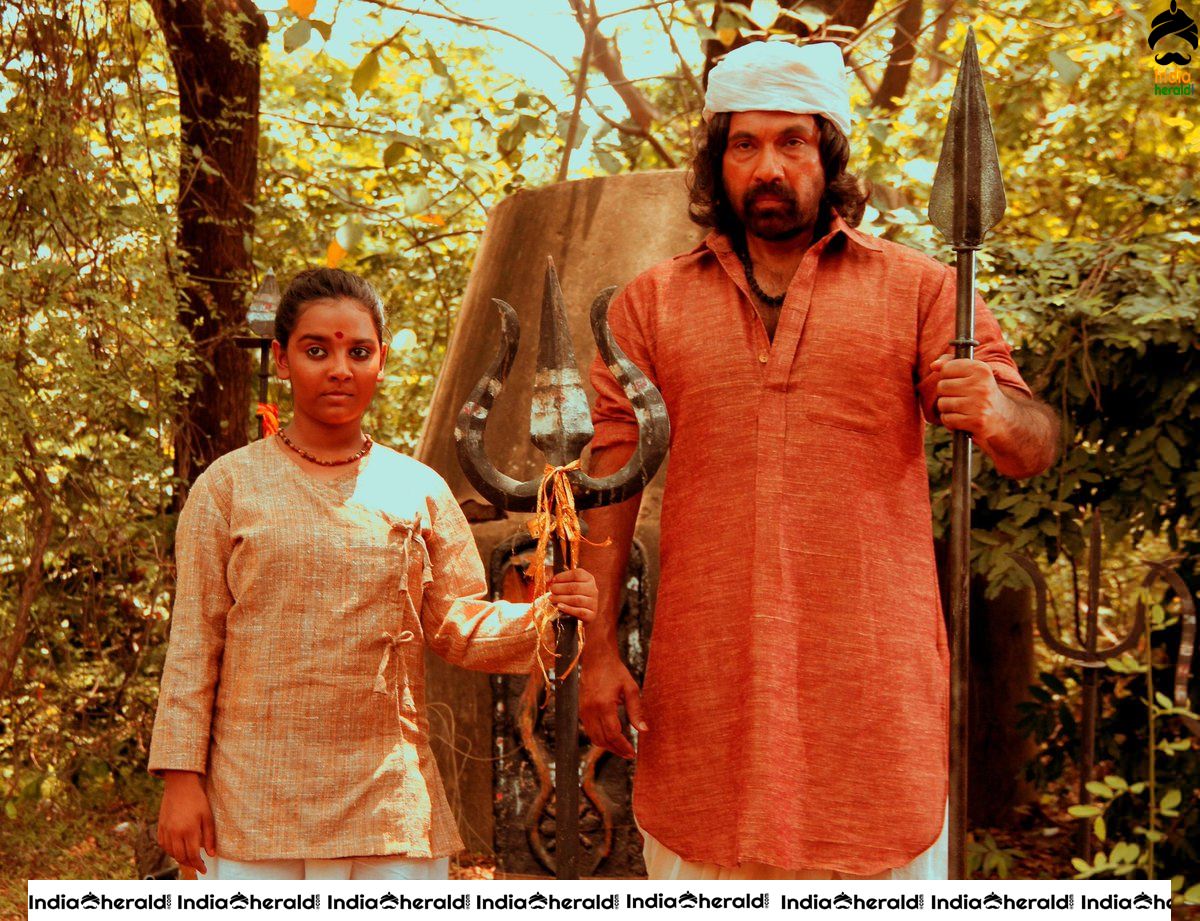 Actor Sibiraj and Sathyaraj Unseen Stills from Jackson Dura