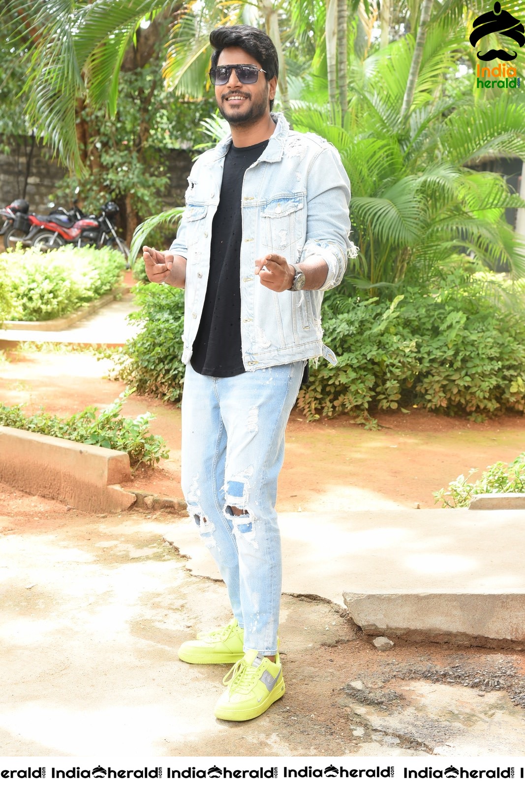 Actor Sundeep Kishan Looking Handsome in Latest Photoshoot