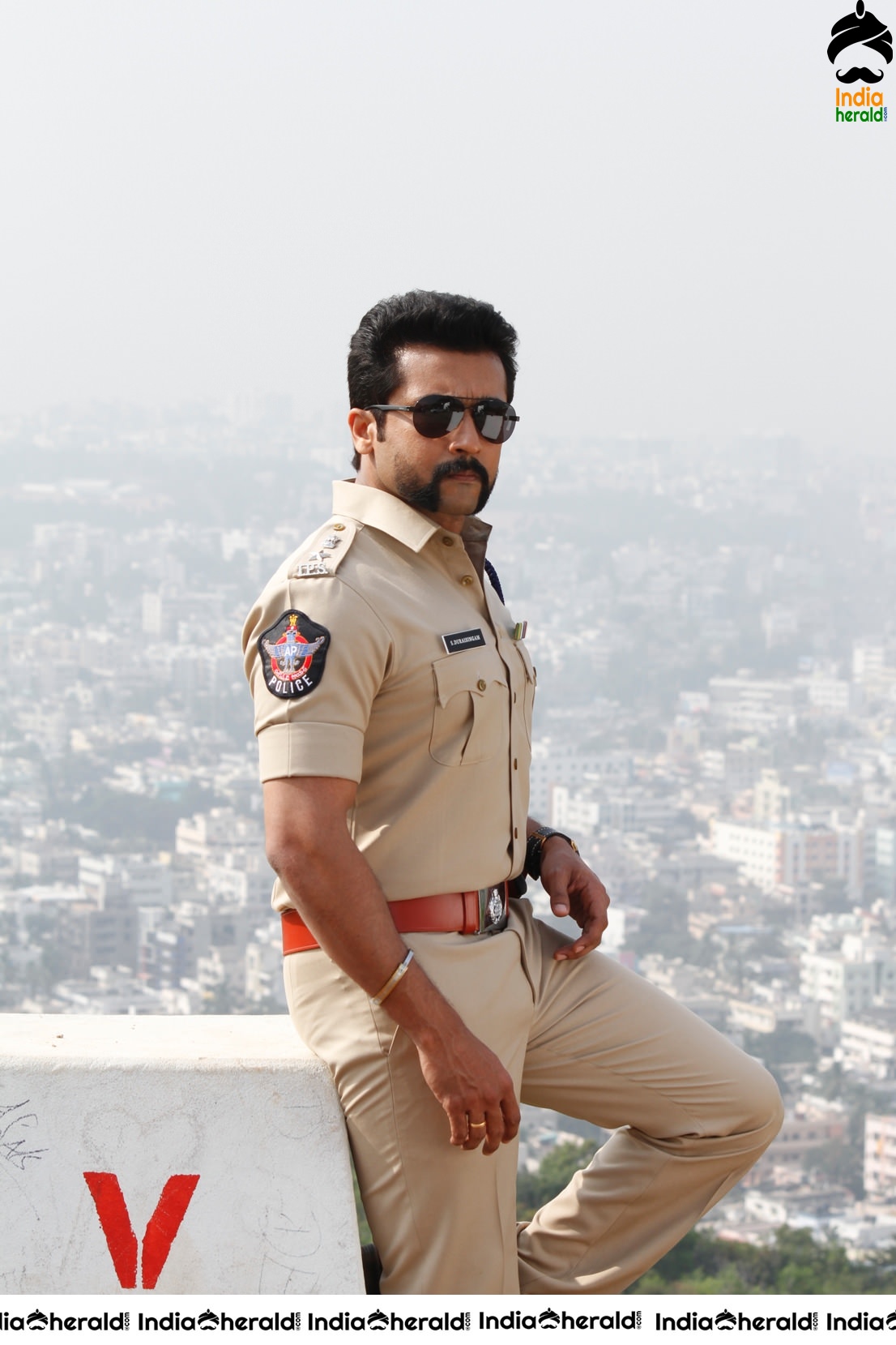 Actor Suriya Unseen Rare Stills from Yamudu Set 3