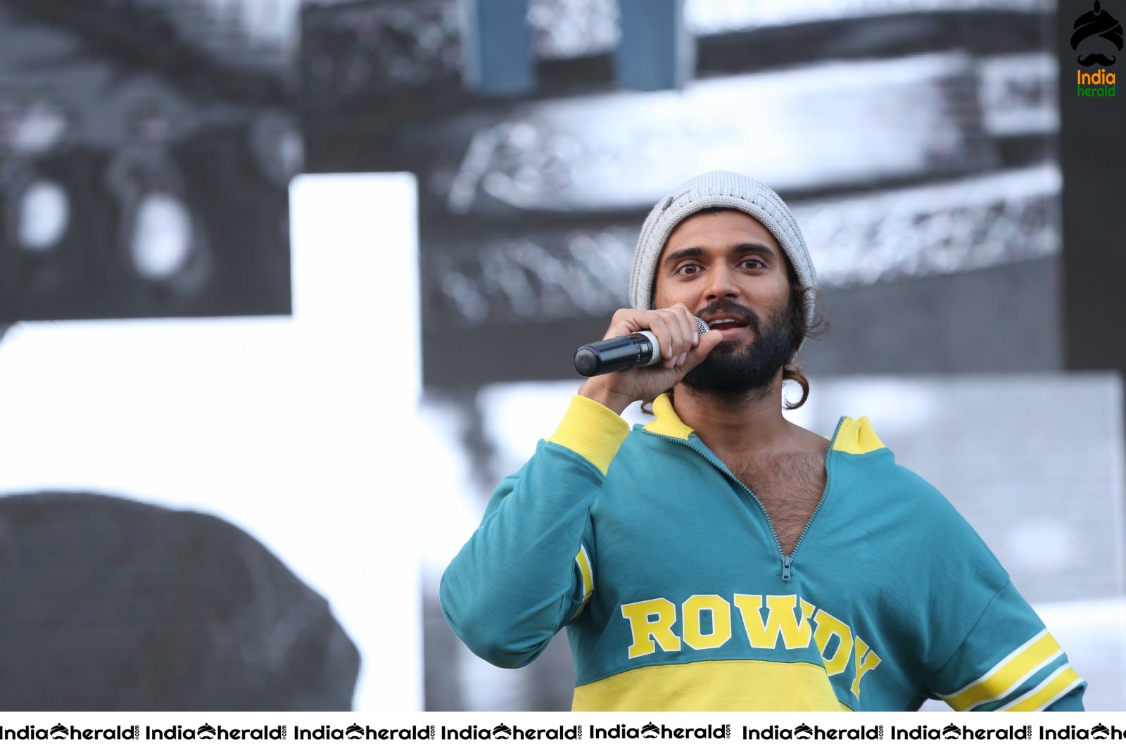 Actor Vijay Deverakonda Latest Photos as he performs before