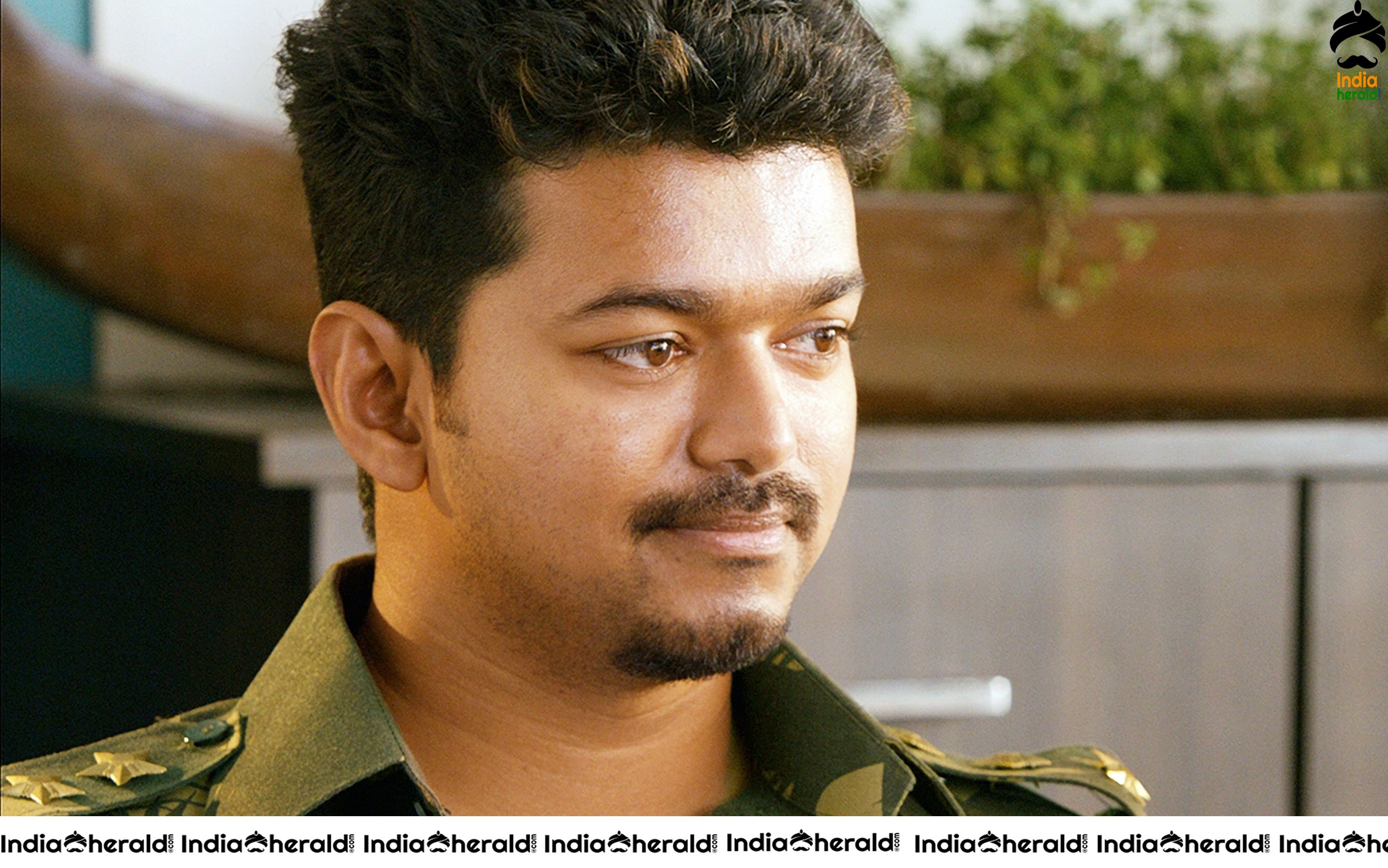 Actor Vijay Rare and Unseen HD Stills from Thuppakki Set 5