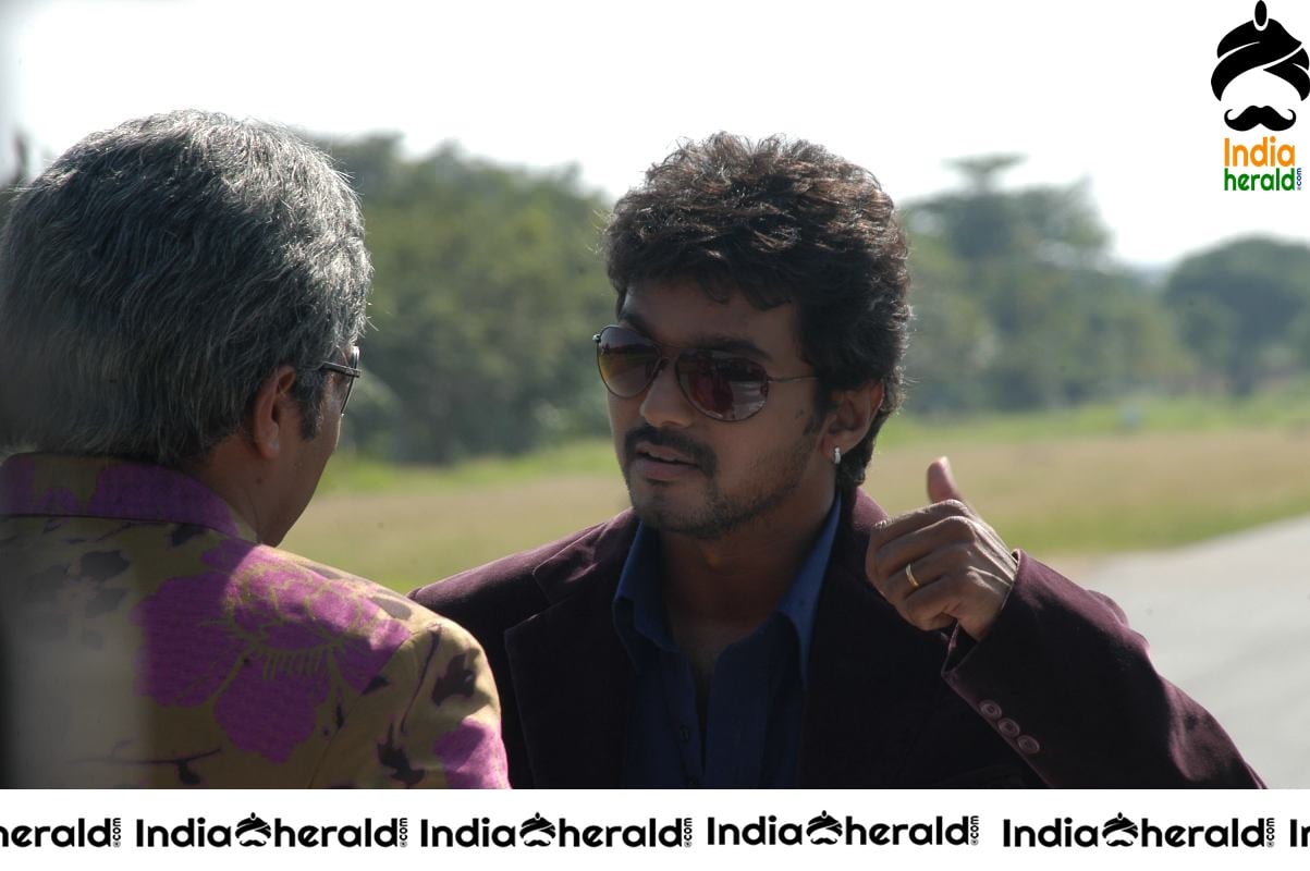 Actor Vijay Unseen Photos with Hot Nayantara from Villu mov