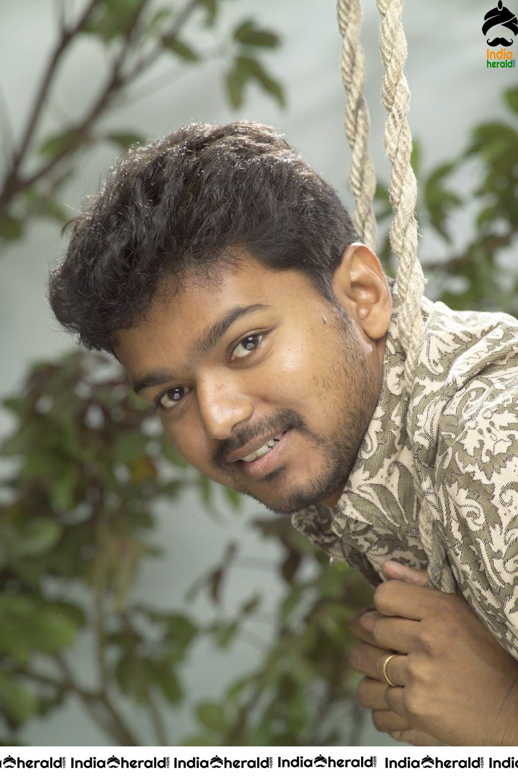 Actor Vijay Unseen Photoshoot Stills from Sachein Movie Set