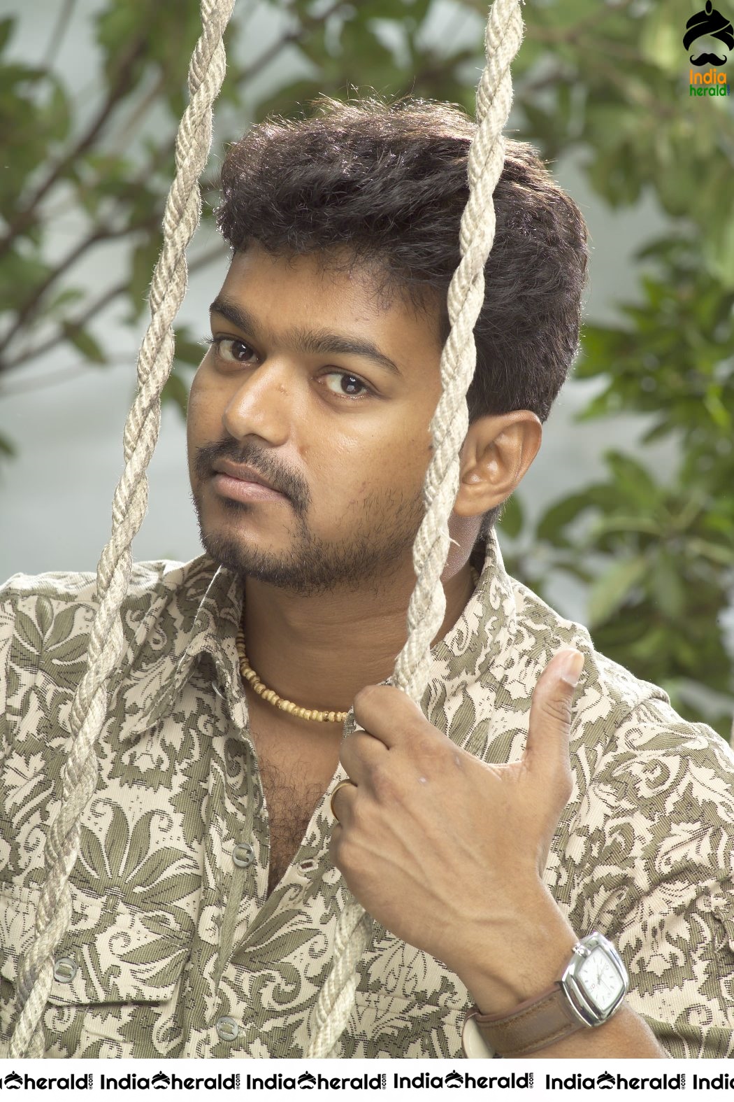 Actor Vijay Unseen Photoshoot Stills from Sachein Movie Set