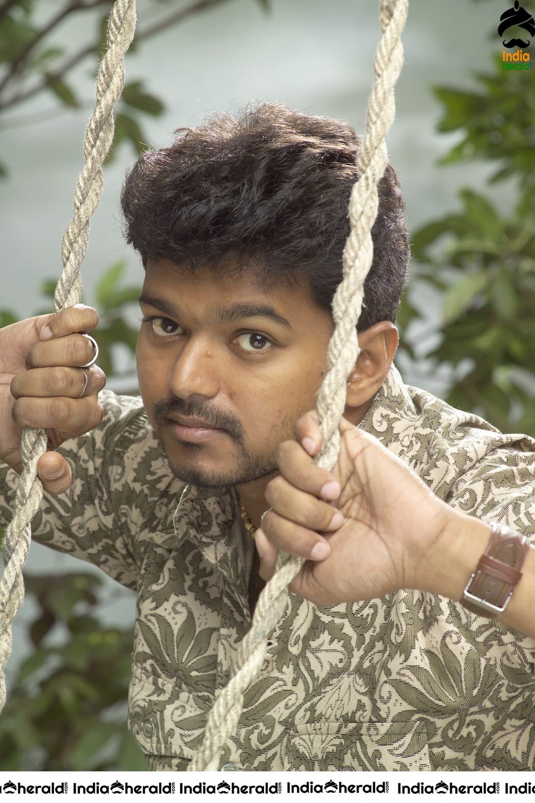Actor Vijay Unseen Photoshoot Stills from Sachein Movie Set