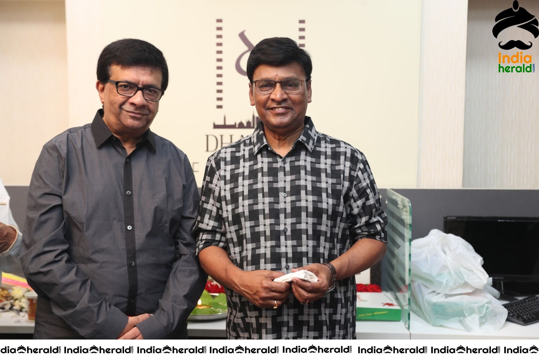 Actor Yogesh and other actors from IKK movie Set 4