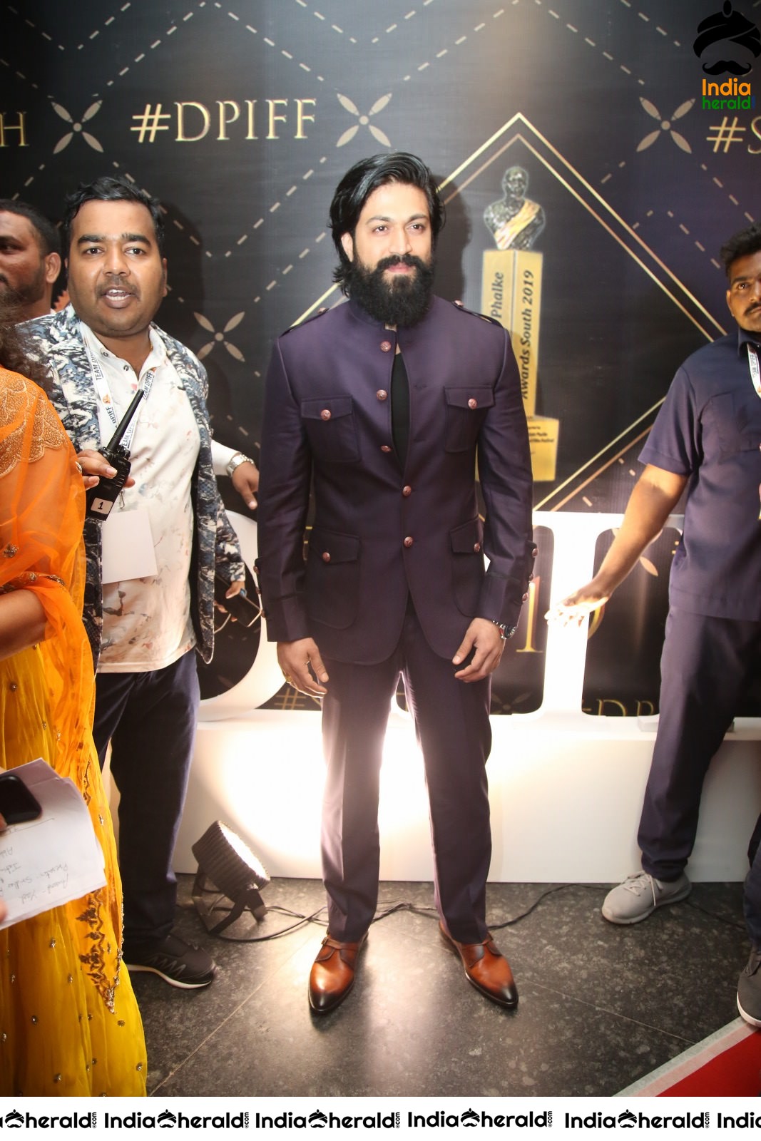 Actors at Dada Saheb Phalke Award 2019 photos Set 5