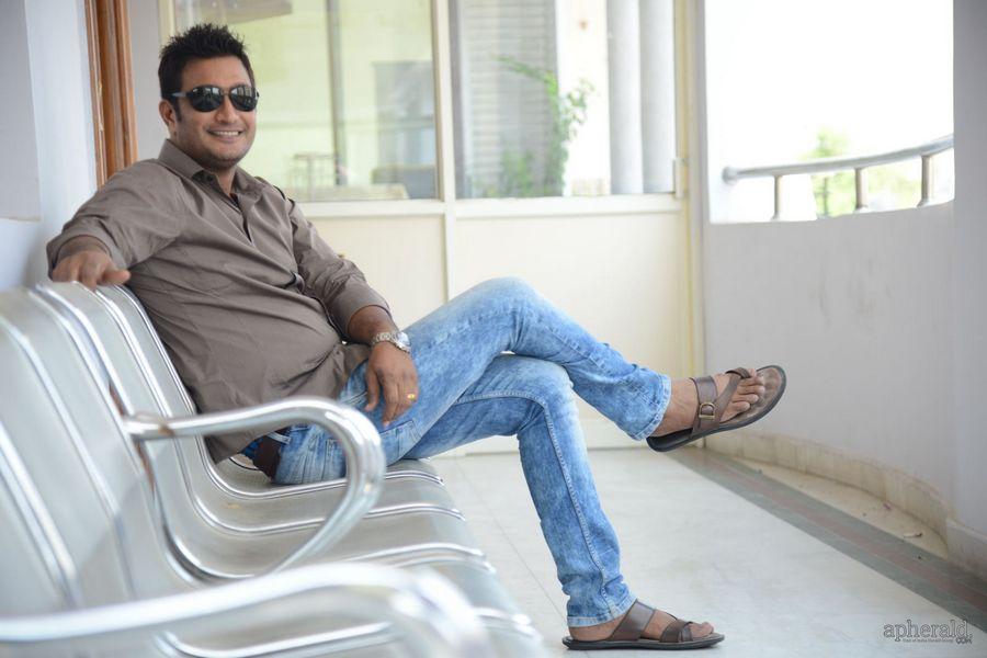 Art Director Ravindhar Photos