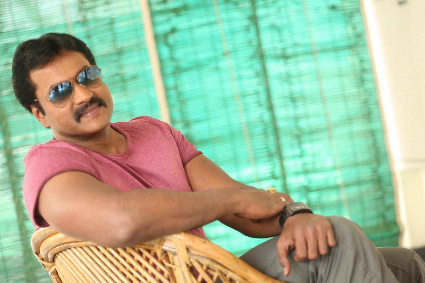 Hero Sunil Latest Stills