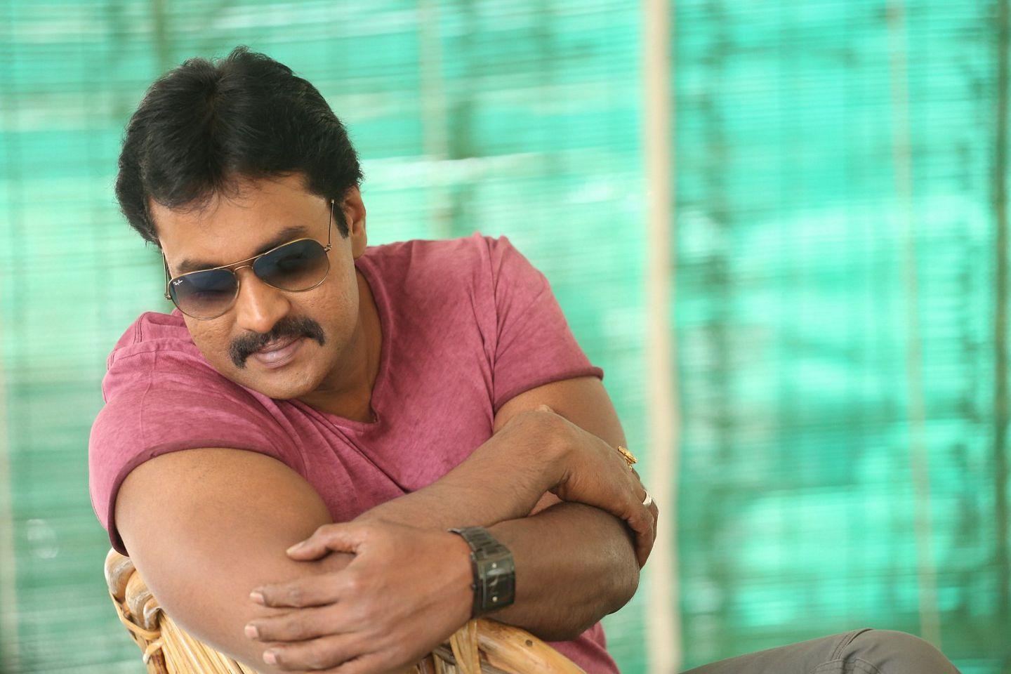 Hero Sunil Latest Stills