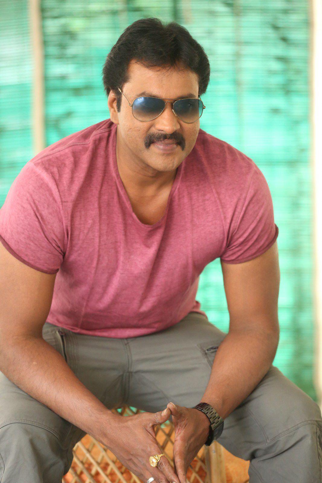 Hero Sunil Latest Stills