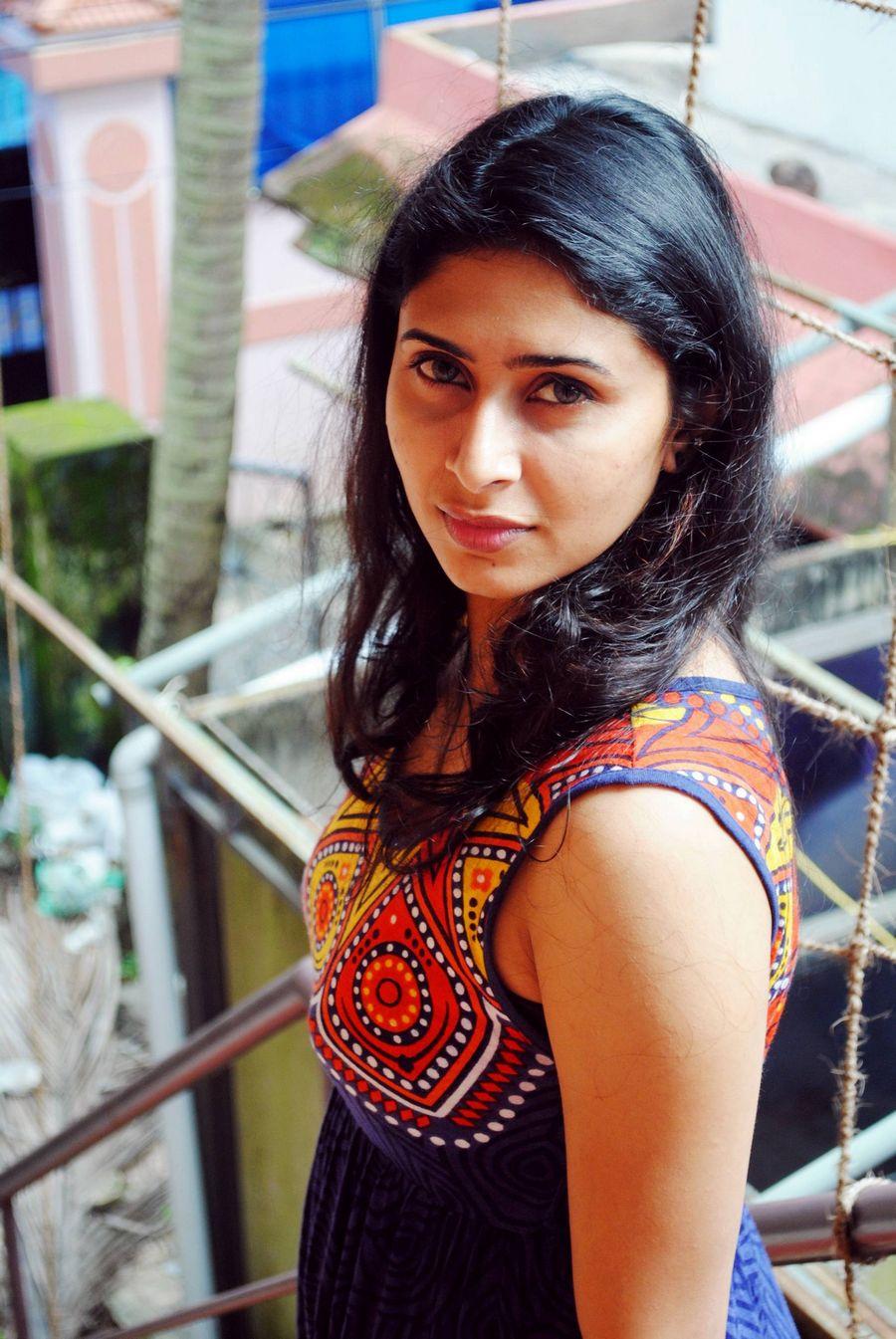 Actress Aisha Latest HD PhotoShoot Stills