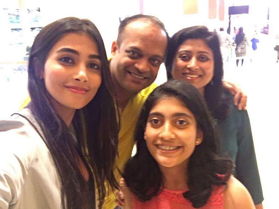 Actress Pooja Hegde Latest Photos Simply Aaawww