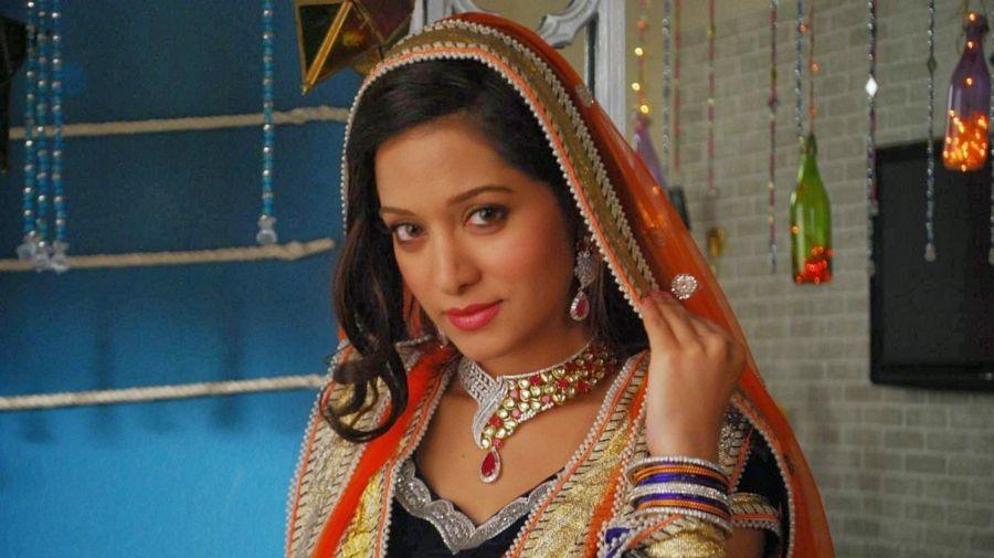 Actress Preetika Rao Latest Photo Stills