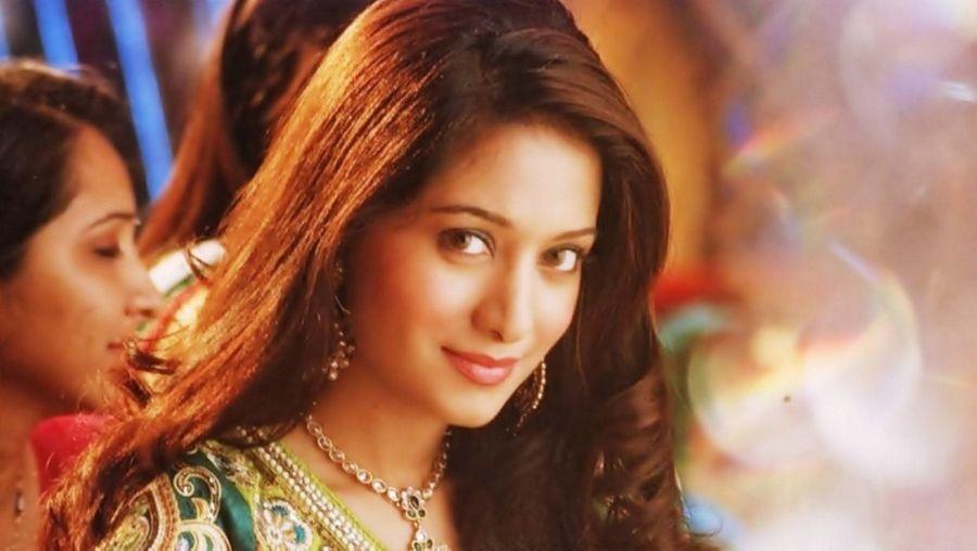 Actress Preetika Rao Latest Photo Stills