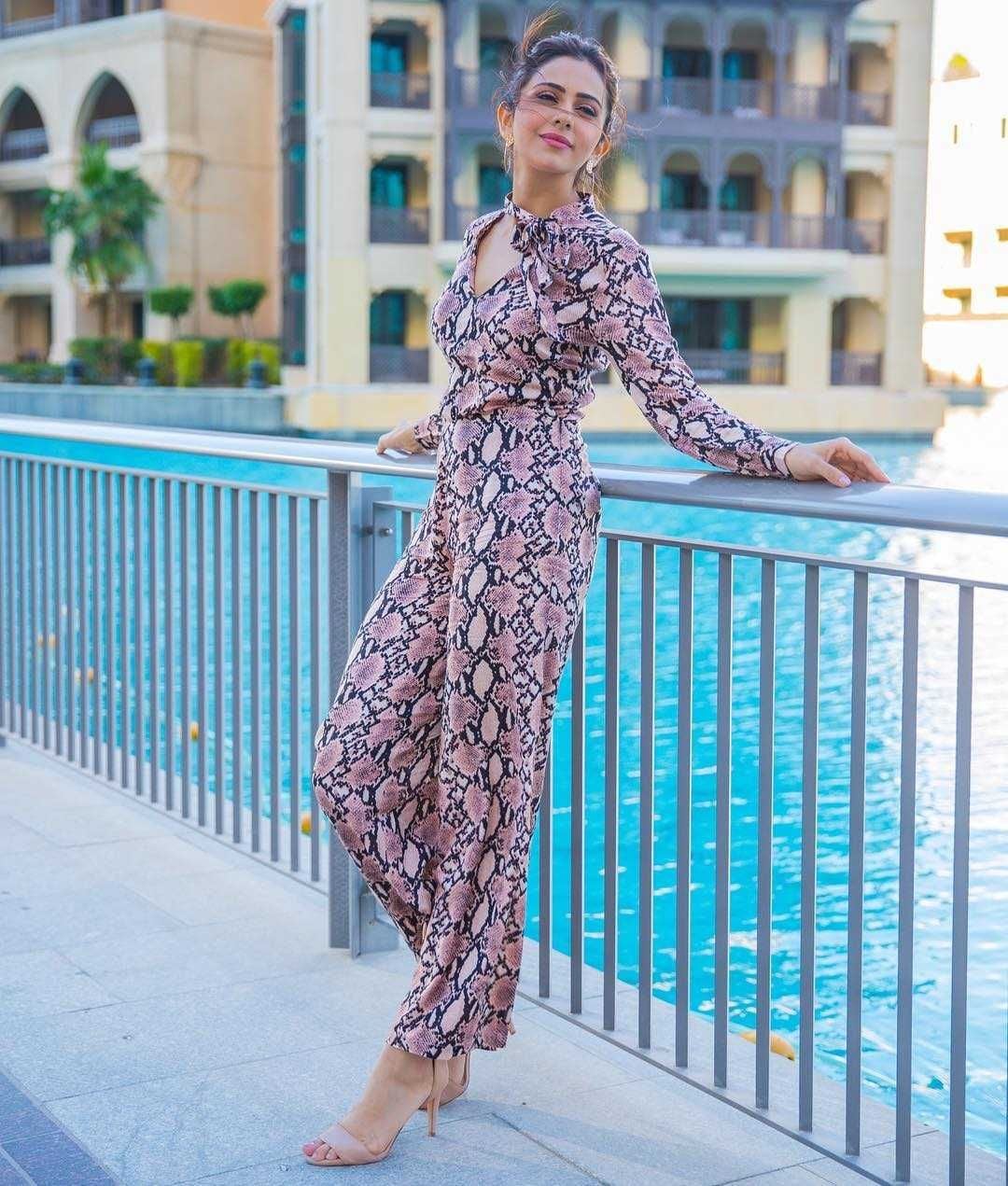 Actress Rakul Preet Singh New Photo Stills