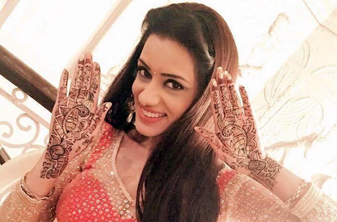 Actress Smriti Khanna Latest Cute Images