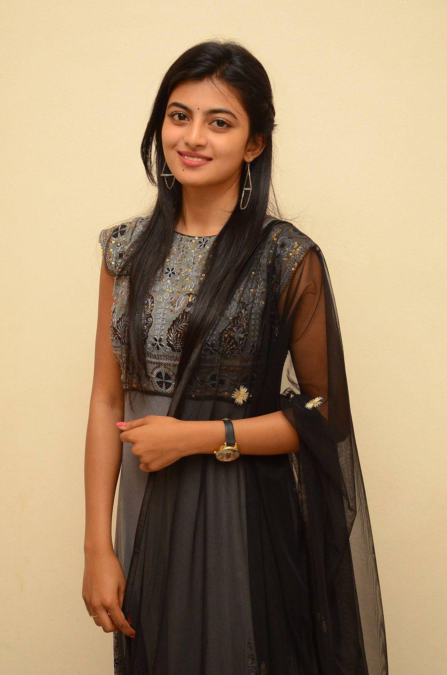 Actresss Rakshitha Latest Stills