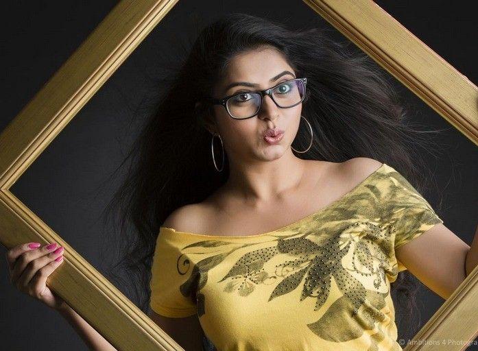 Heroin Gayatri Latest Photo Stills