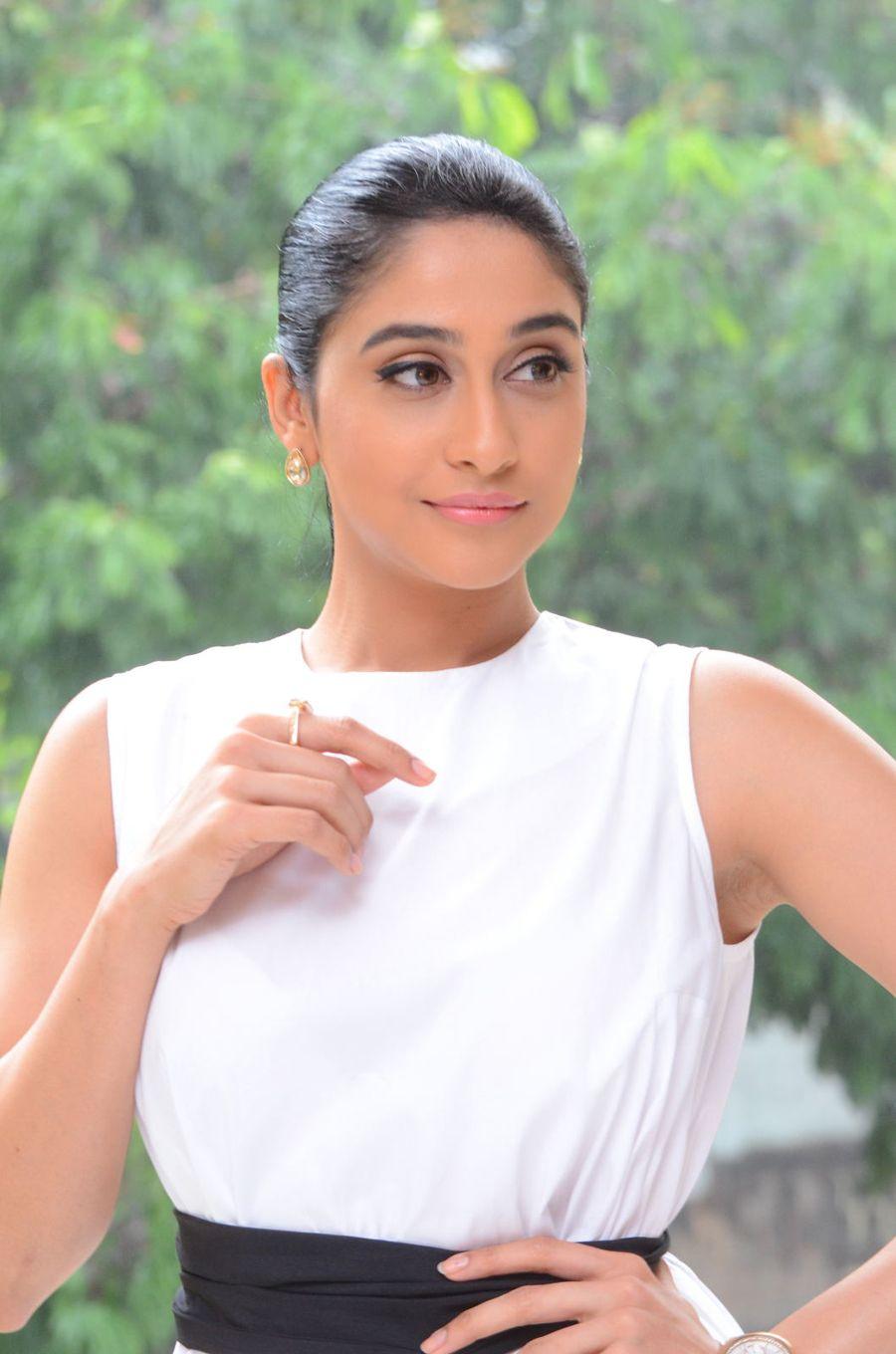 Indian Actress Regina Cassandra Latest Stills