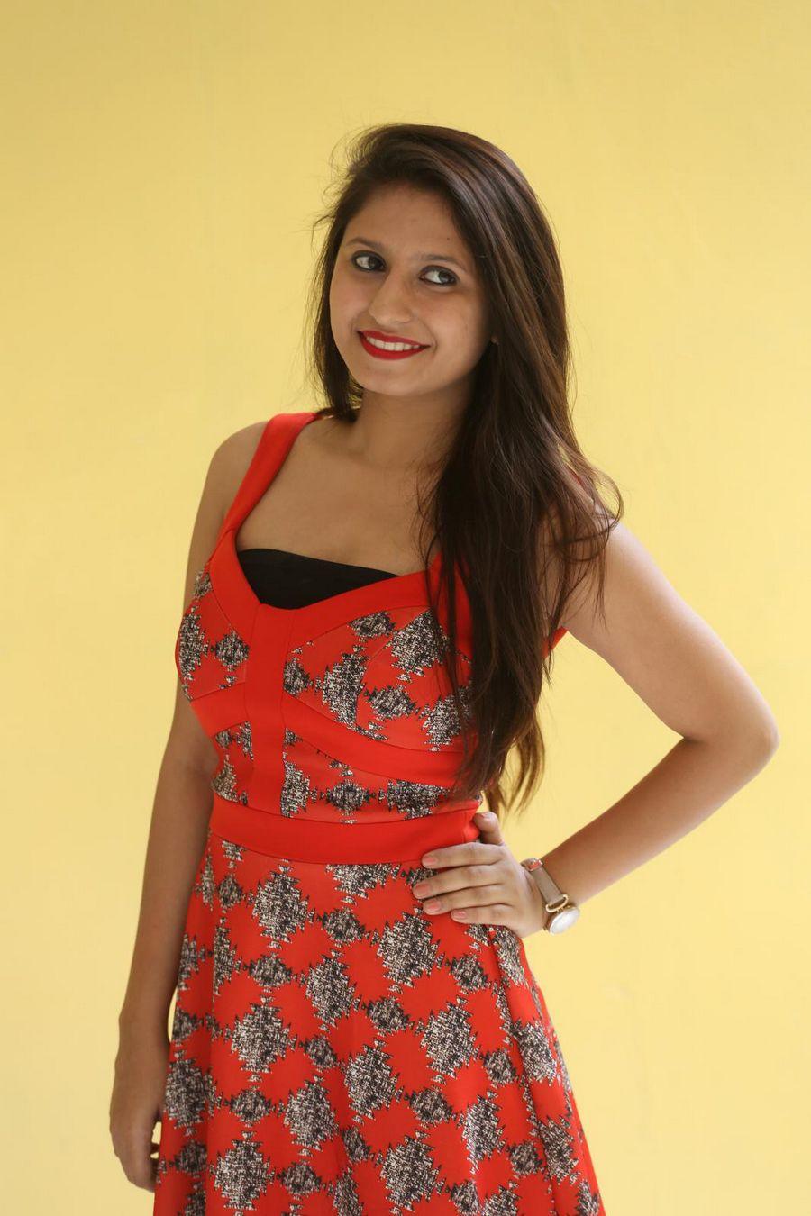 Shaheena Beautiful Images