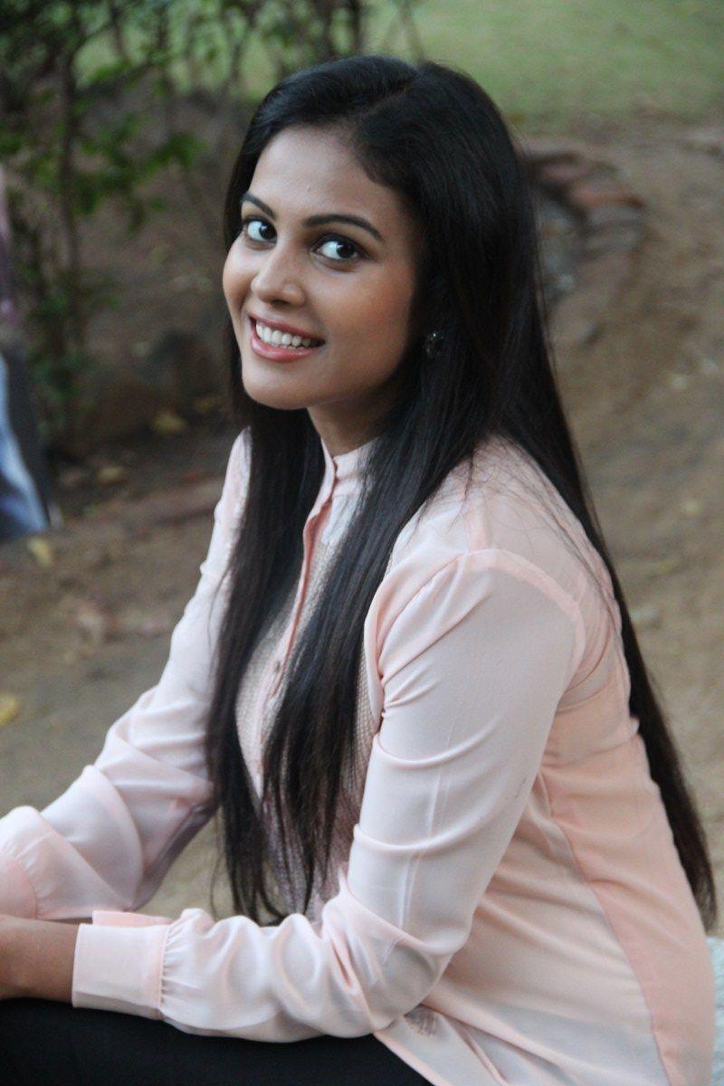 Actress Chandini Beautiful Stills