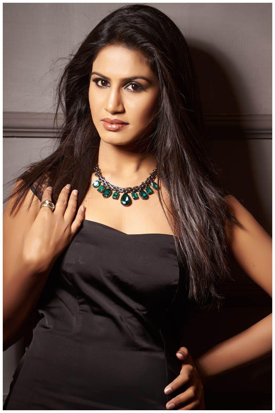 Actress Satvi Lingala Photo Shoot