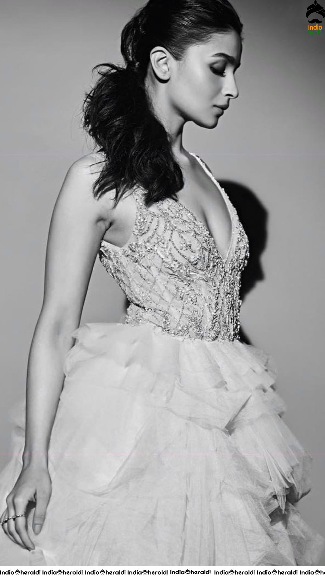 Alia Bhatt Hot Unseen Rare Photos Collection Set 2