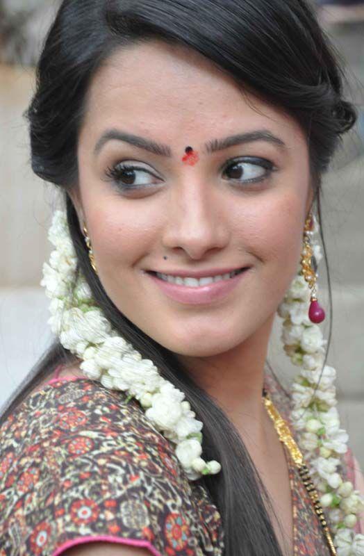 anitha saree stills