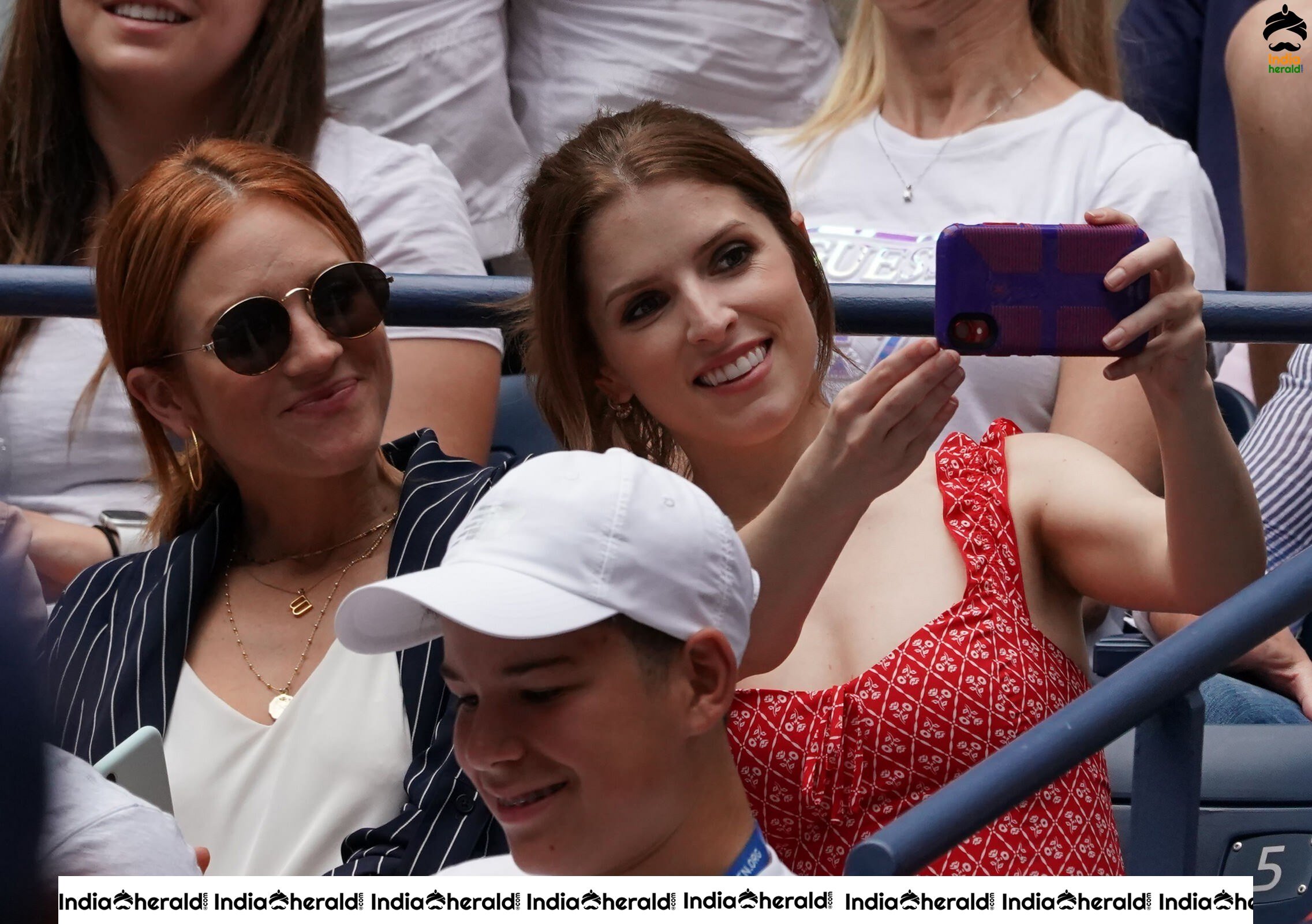 Anna Kendrick Smoking