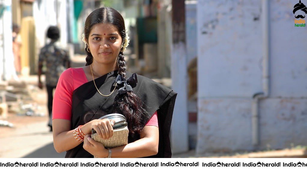 Colors Swathi Reddy Looking Gorgeous in Rural Makeover Phot