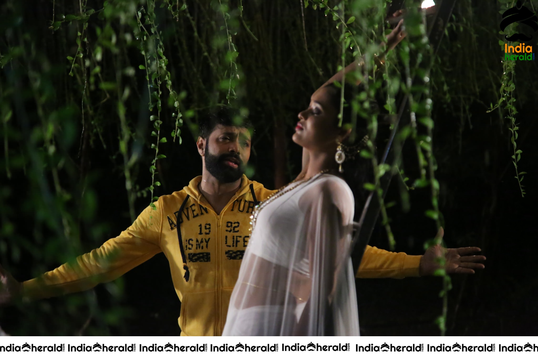 DAAMINI VILLAA Telugu Movie Hot Exclusive Stills Set 3