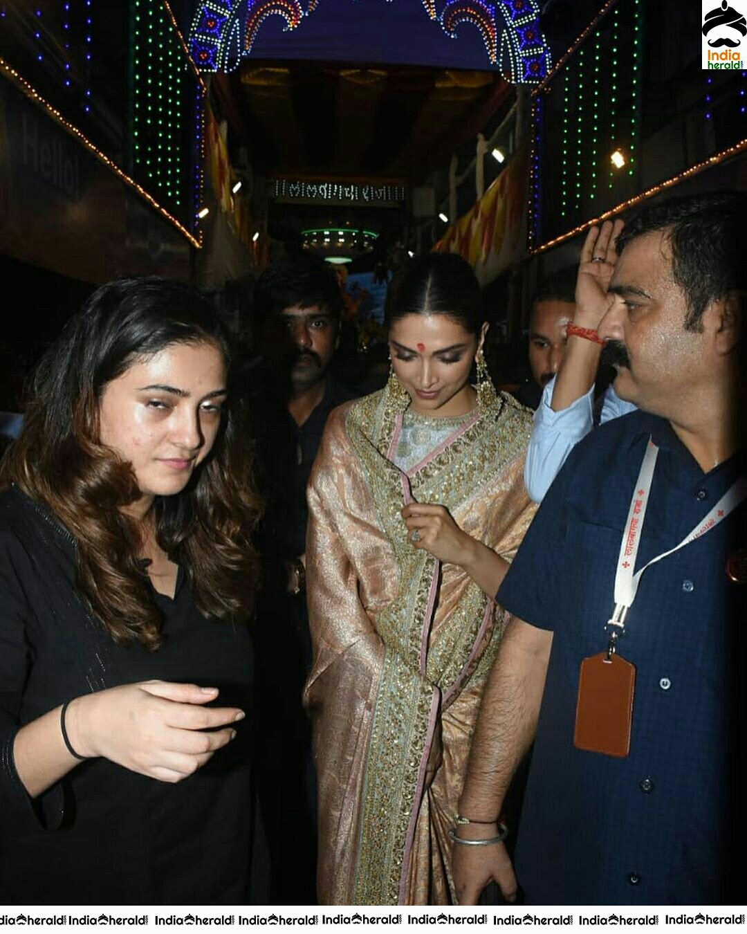 Deepika Padukone Spotted In Devotional Mode